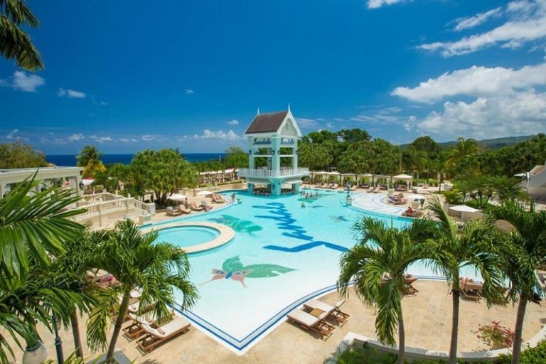 Best Clothing Optional Resorts In The Caribbean